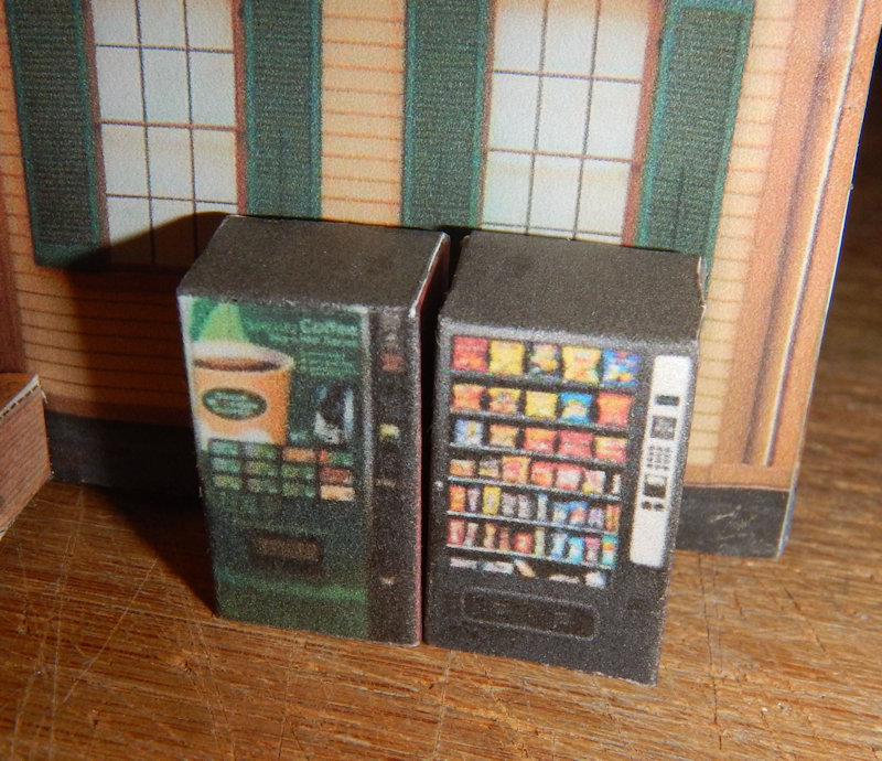 N Scale Model Train Vending Machines 17 Different Types